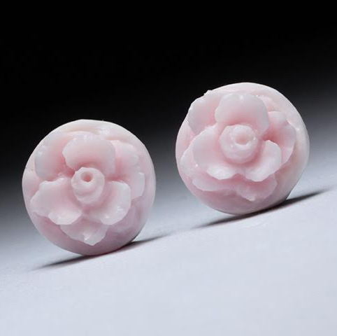 SV加工費込】薔薇モチーフのコンクシェルプチカメオルース SV加工費込】薔薇モチーフのコンクシェルプチカメオルース