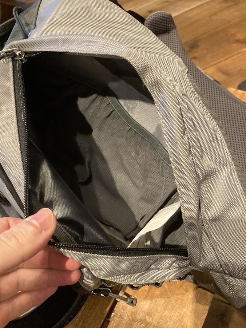 patagonia パタゴニア> STEALTH ATOM SLING 8L ステルス patagonia パタゴニア> STEALTH ATOM SLING 8L ステルス