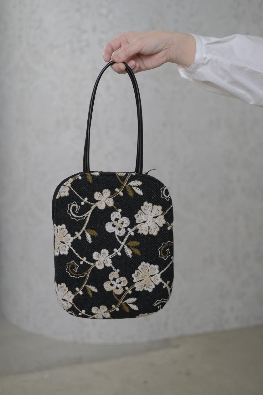 ヘリンボーン花刺繍のminiバッグ - c a b i n e t O N L I N E ヘリンボーン花刺繍のminiバッグ - c a b i n e t O N L I N E